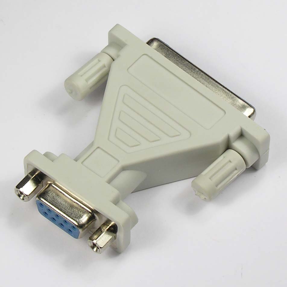 DB9-F/DB25-F Serial Adapter, Thumbscrew(DB25)/Nut(DB9) - Bestlink Netware